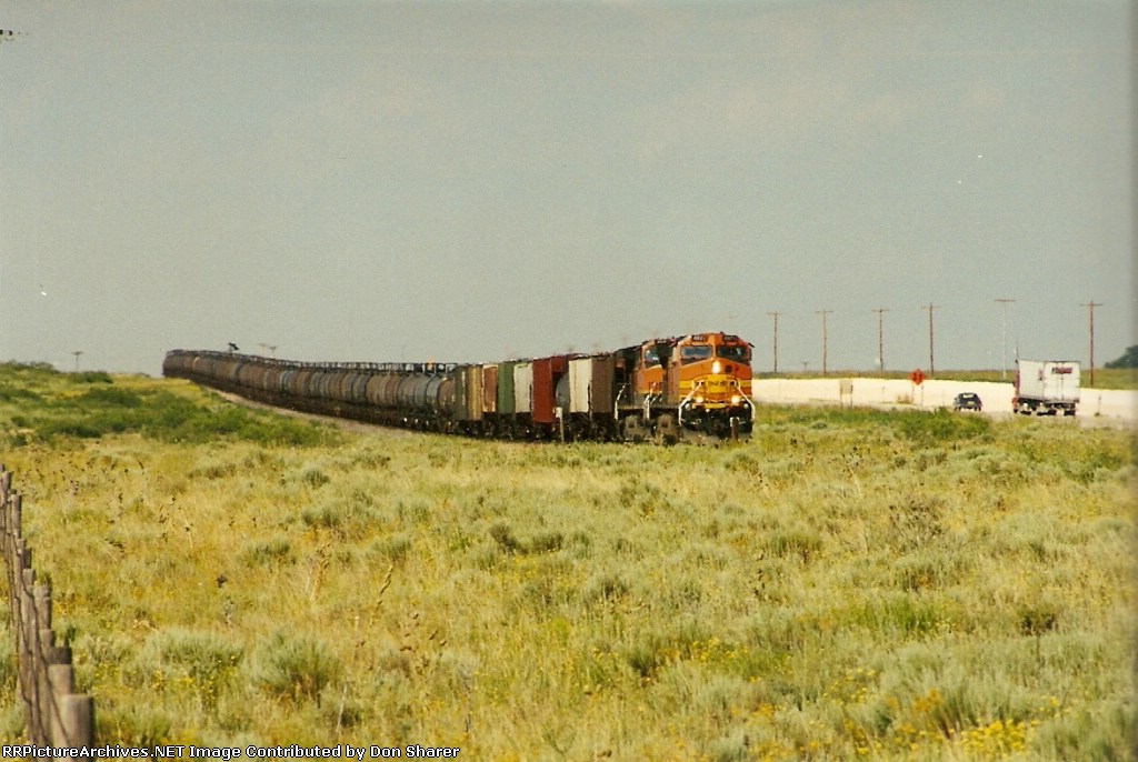 BNSF 4871 West